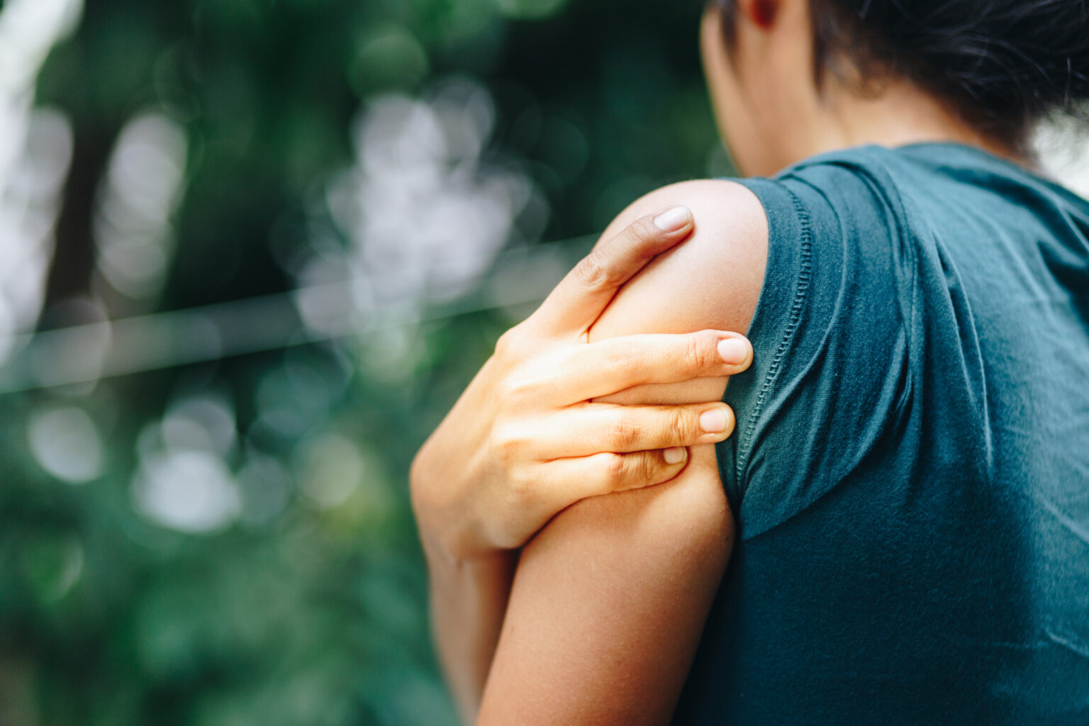 Why Do My Joints Crack? Understanding Joint Popping (Crepitus) - MSR ...